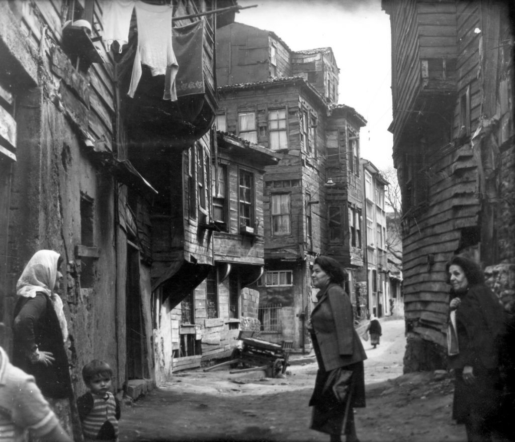 Day 95 Ottoman timber housing in Istanbul – 190 Jahre DAI
